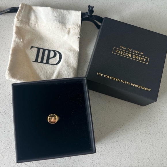 Taylor Swift | Jewelry | Size 6 Ttpd Ring Taylor Swift The Tortured ...